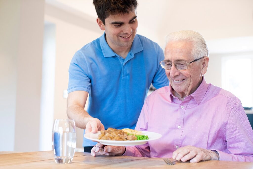 What is a Home Carer? - Home Carer Duties - Leaf Complex Care